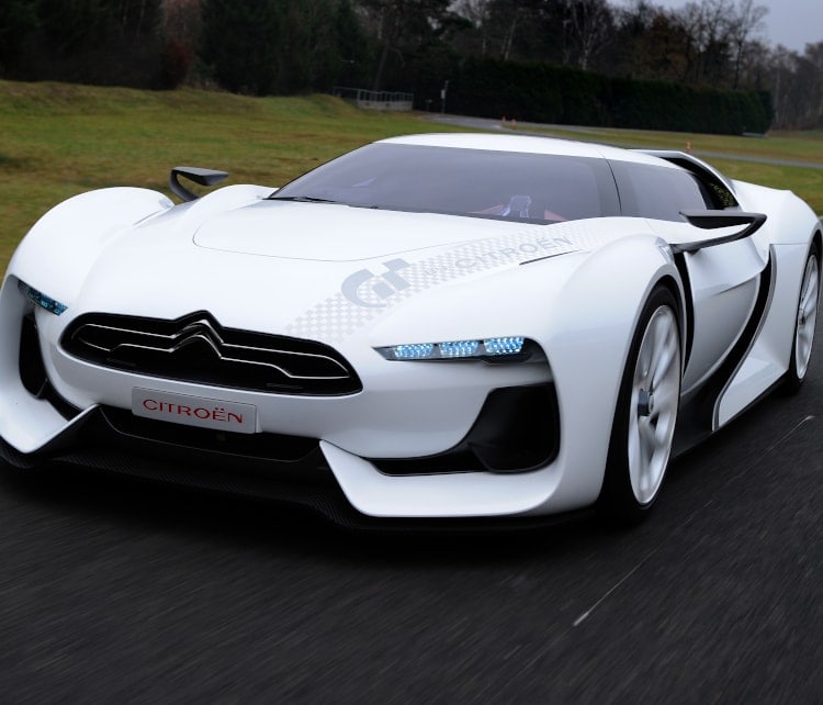 GT by Citroën | Concept-car no limite do mundo virtual
