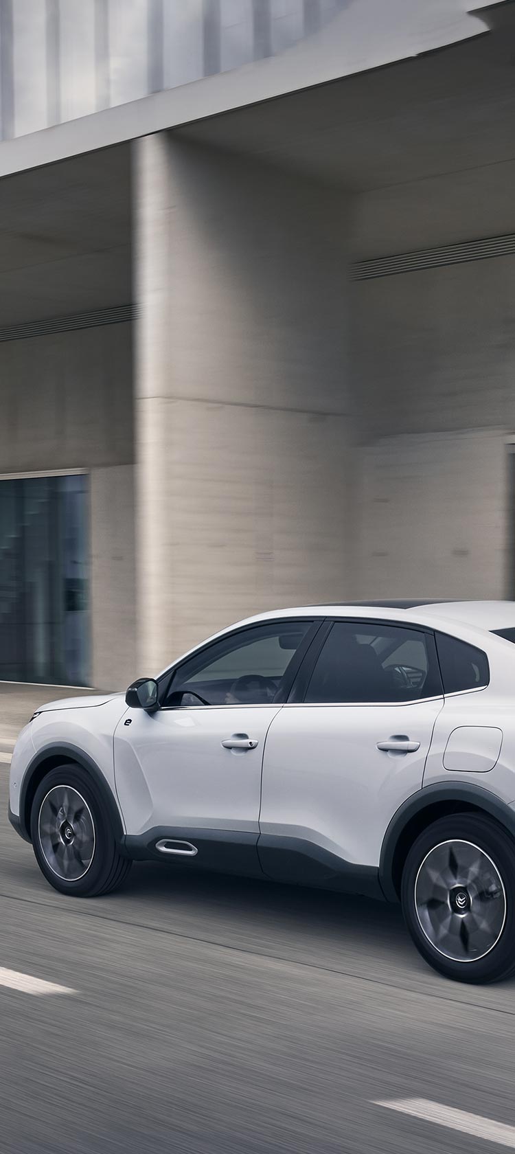 Novo Citroën ë-C4 X | Um conceito elegante e único